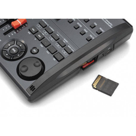 audio recorder Zoom R8 Recorder Interface | PhotoSynthesis