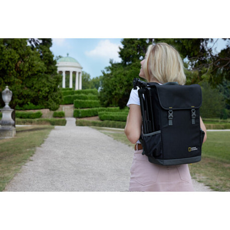 Backpack National Geographic Backpack M (black) | PhotoSynthesis